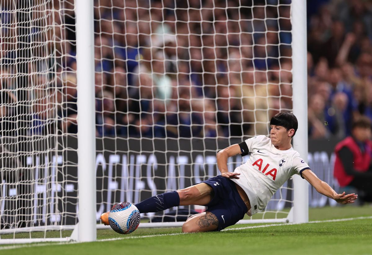 Tottenham Women boosted by return of Ashleigh Neville