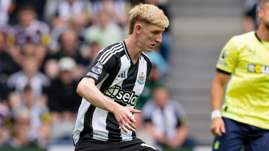Alexander Isak, Anthony Gordon goals record for Newcastle United v ...