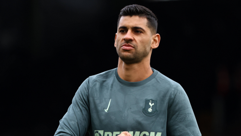 Van de Ven reacts as Cristian Romero posts emotional Tottenham goodbye ...